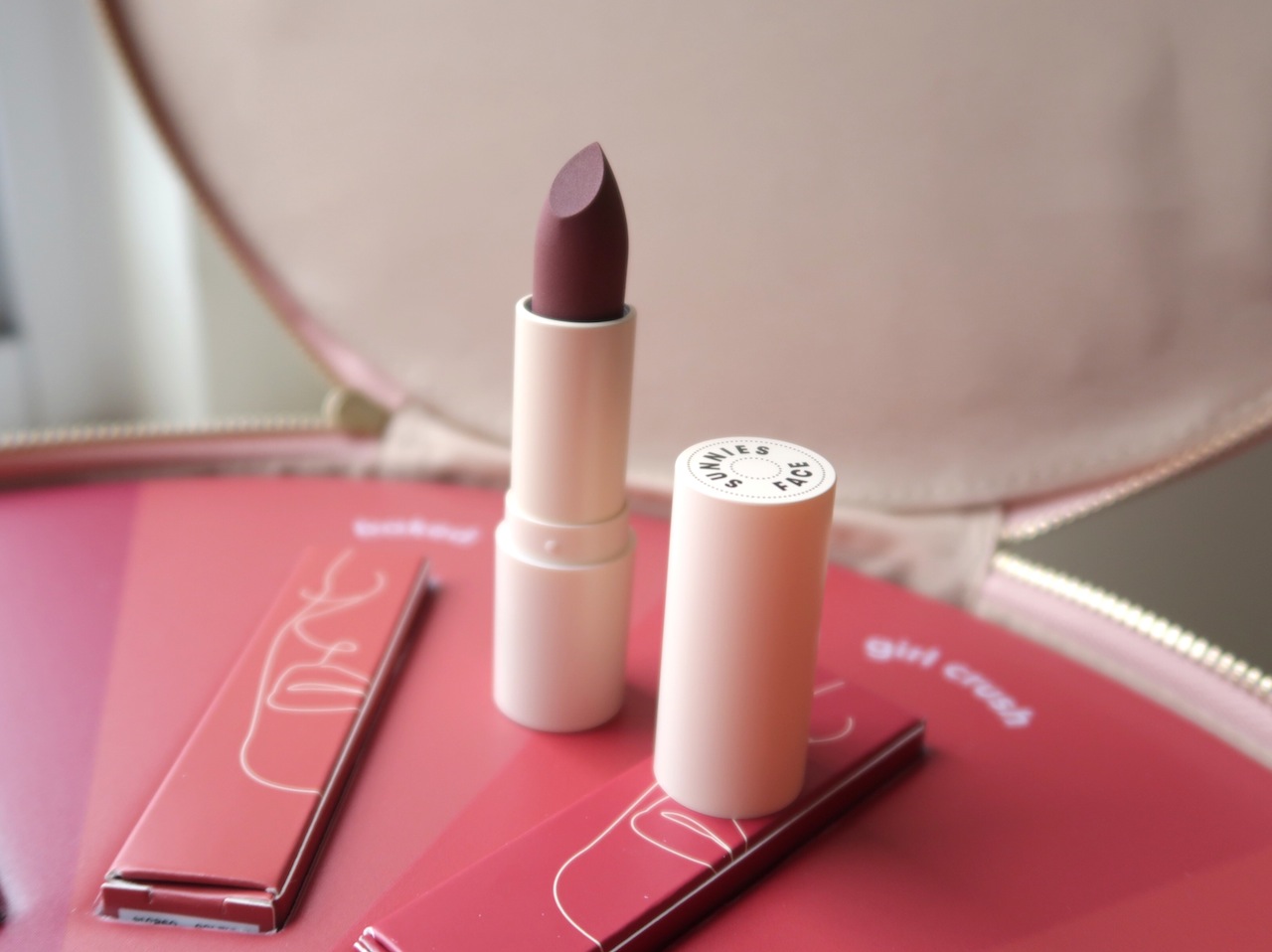 Sunnies Face Fluff Matte Lipstick: Complete Swatches + Review