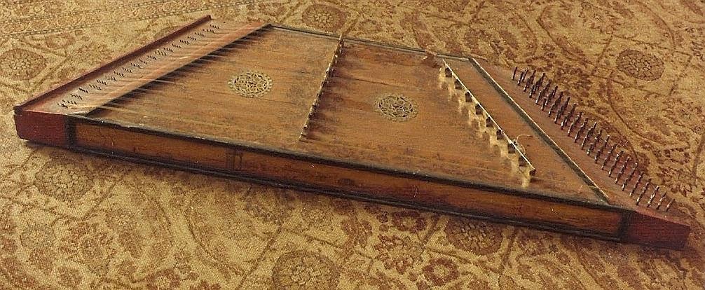The Hans Adler Collection of Early Instruments: Tympanum Dulcimer ...