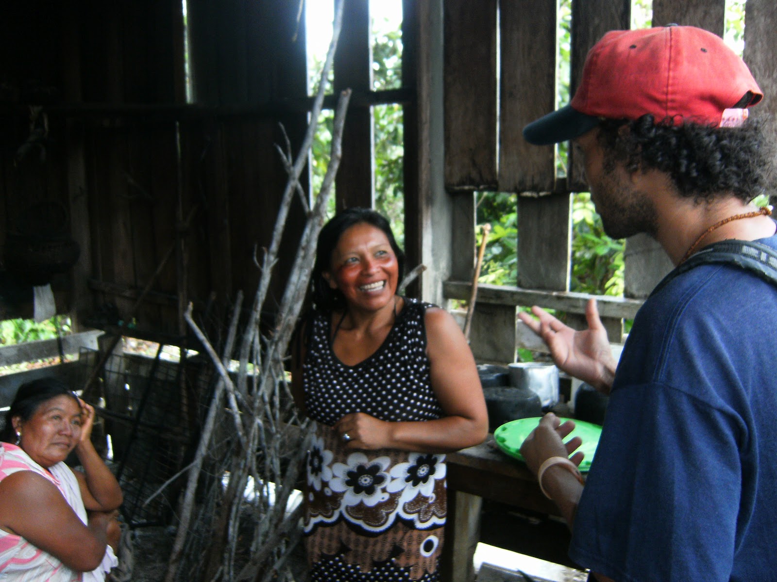 PROJETO POVOS RIBEIRINHOS: COMUNIDADE DO BRANQUINHO