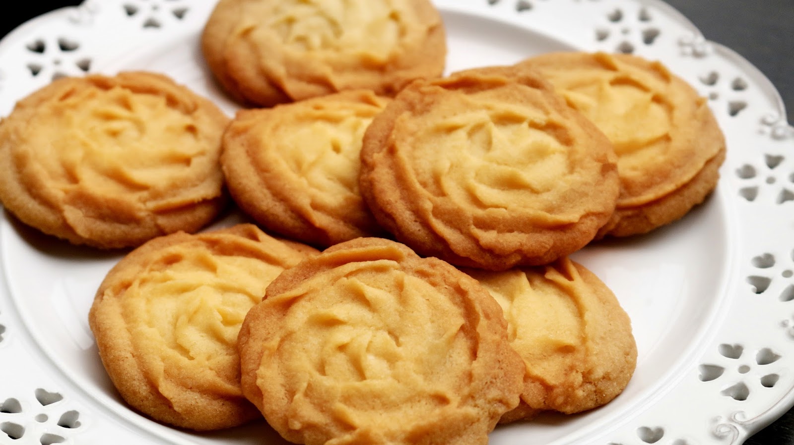 Josephine's Recipes : Butter Cookies (Pastisetas) Recipe