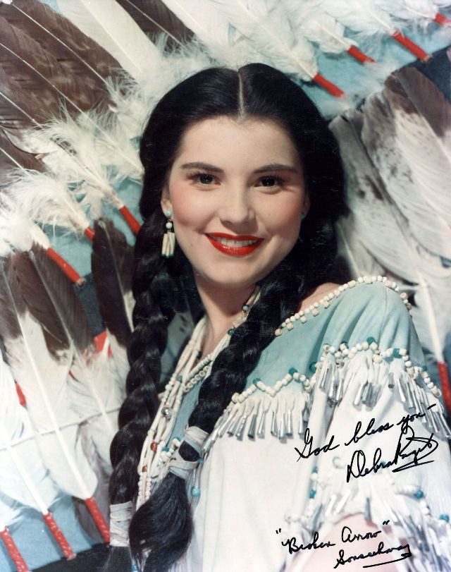 42 Glamorous Color Pics of Debra Paget in the Late 1940s and 1950s ...