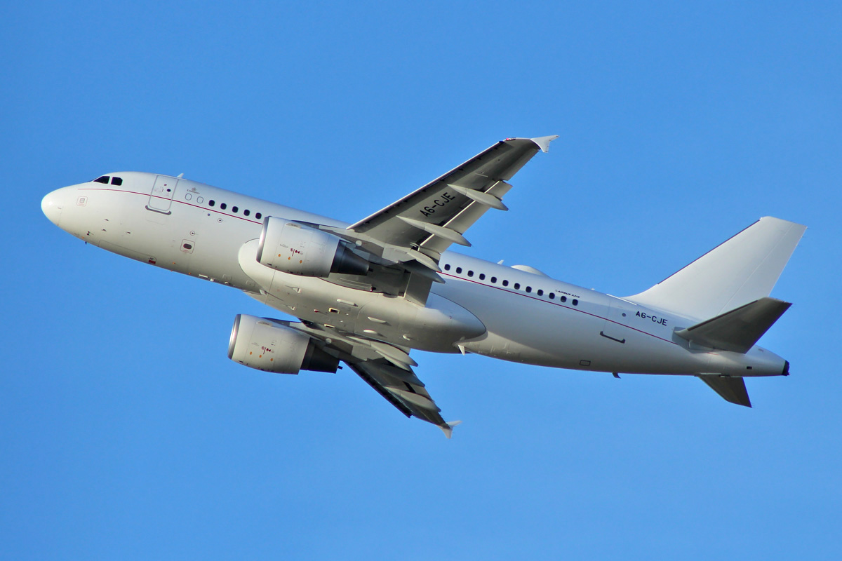 Eastwings: A319-115CJ * Emirates Executive * A6-CJE Eastwings: A319-115CJ * Emirates Executive * A6-CJE