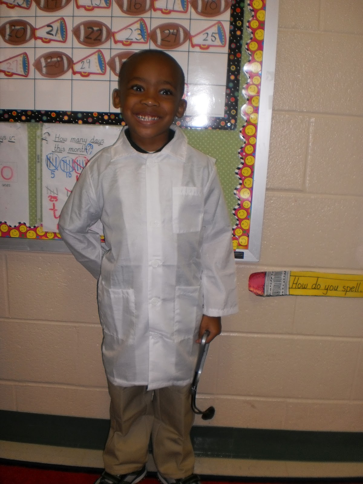 Reasons to Smile in Kindergarten: Community Helper Parade