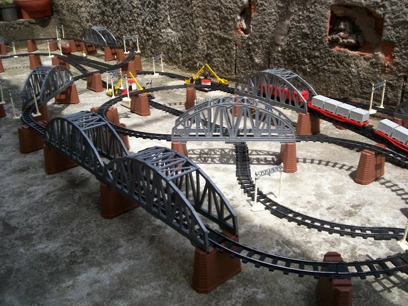 Playtoy Brinquedos: Maquete Ferrorama