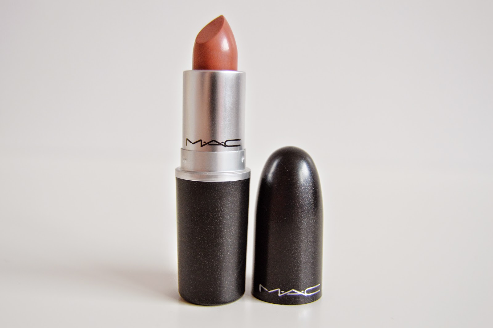 MAC - Velvet Teddy // Review - Emily Ellen