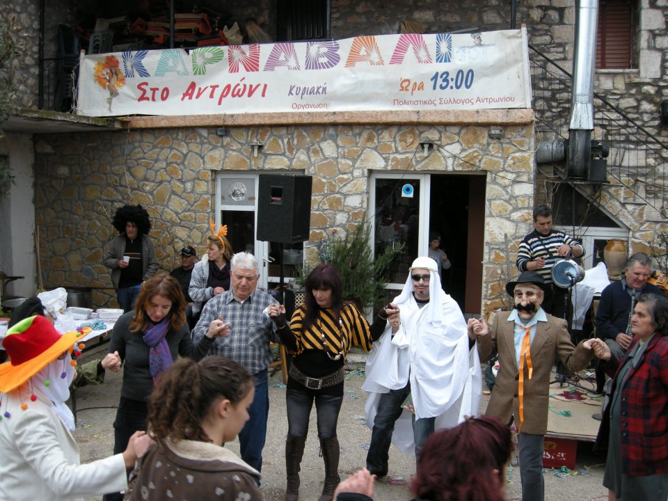 ΟΡΕΙΝΗ ΗΛΕΙΑ: ΑΠΟΚΡΙΑΤΙΚΟ ΞΕΦΑΝΤΩΜΑ ΣΤΟ ΑΝΤΡΩΝΙ