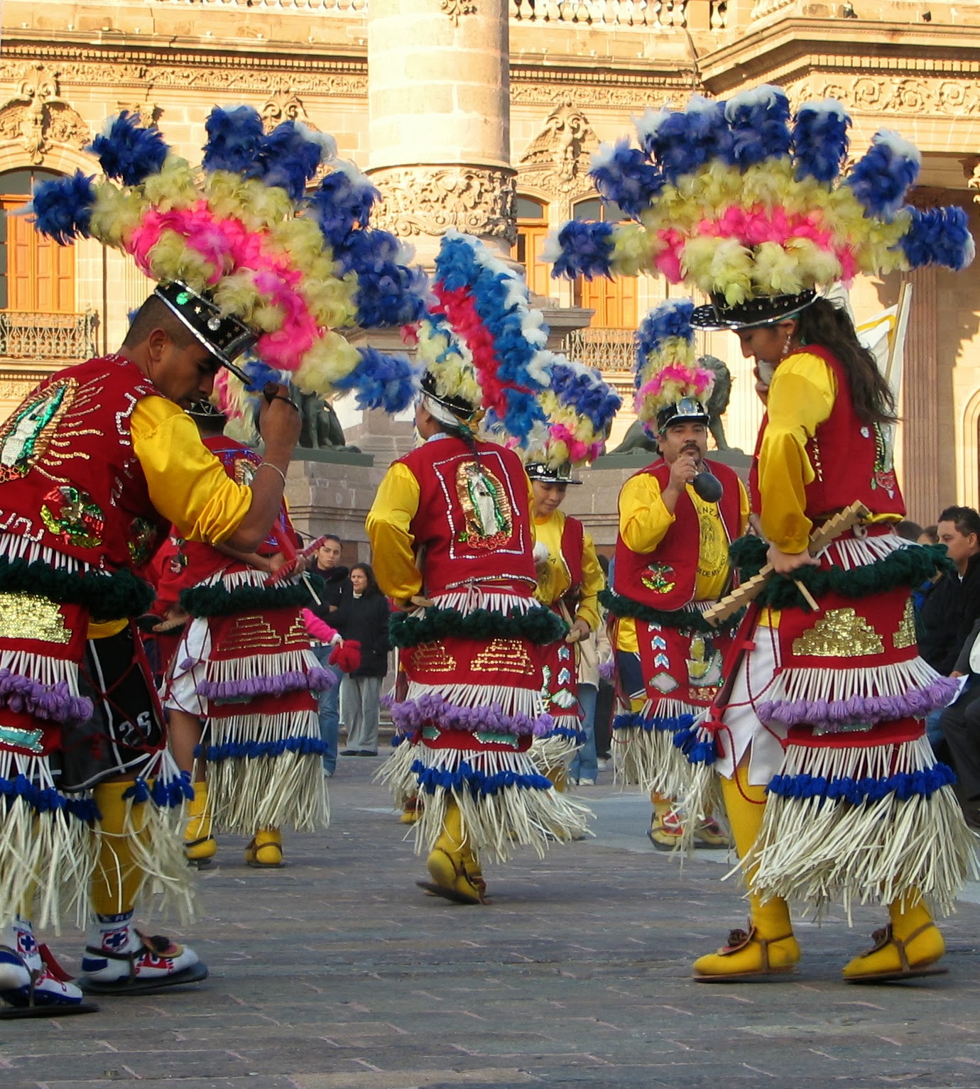 **DKGE** : Matachin, matlachin