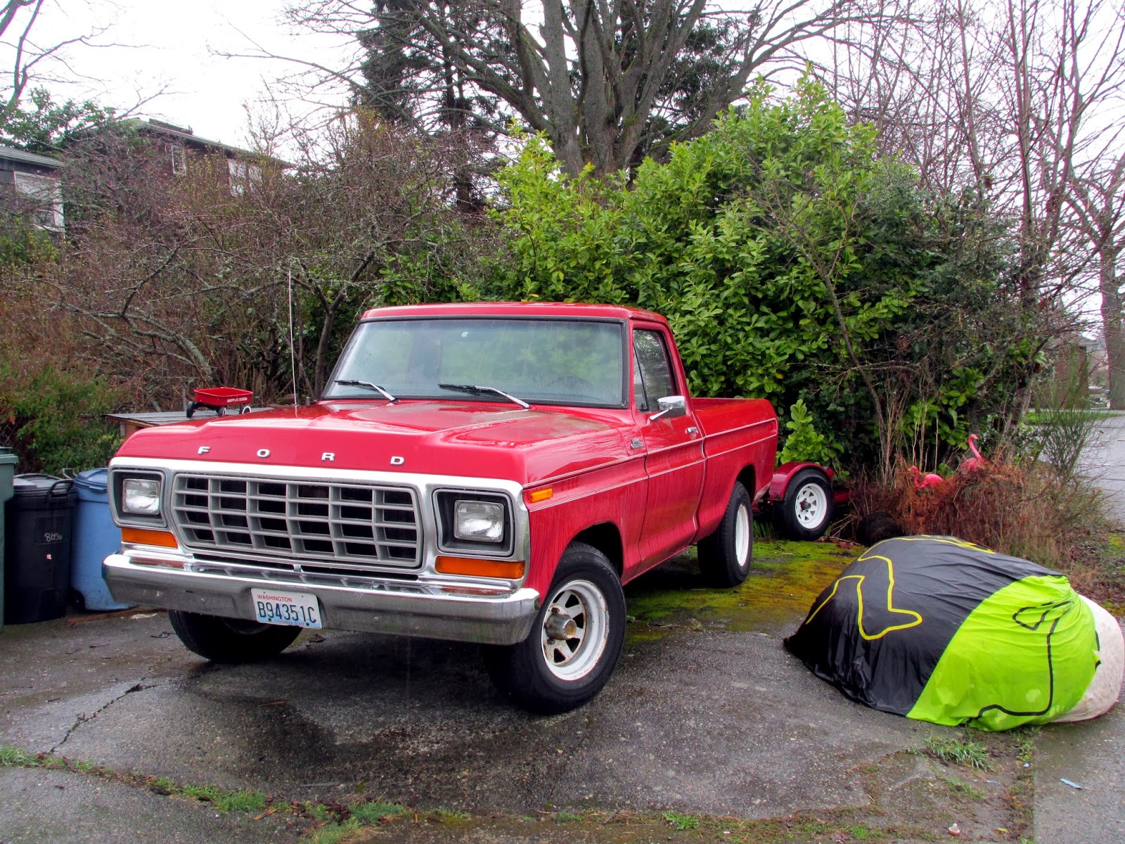 Seattle's Classics: 1978 Ford F100 Custom