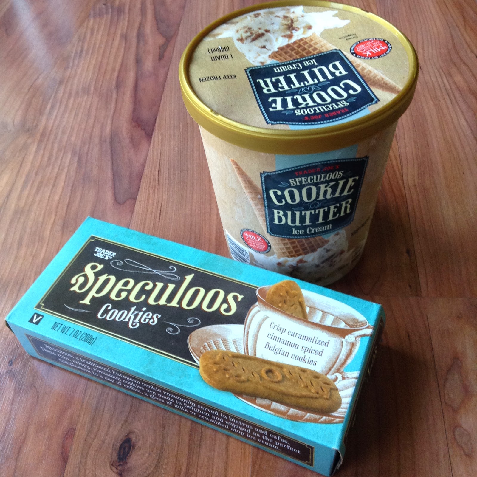 Speculoos Ice Cream Cookie Sandwiches: Review + Recipe