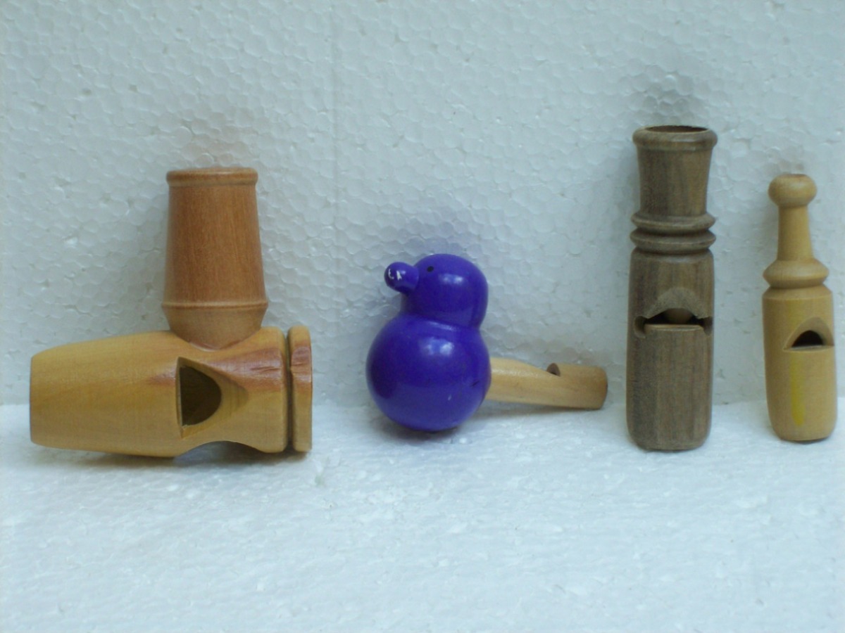 MÚSICA: INSTRUMENTOS MUSICAIS - ESCOLAS DE SAMBA