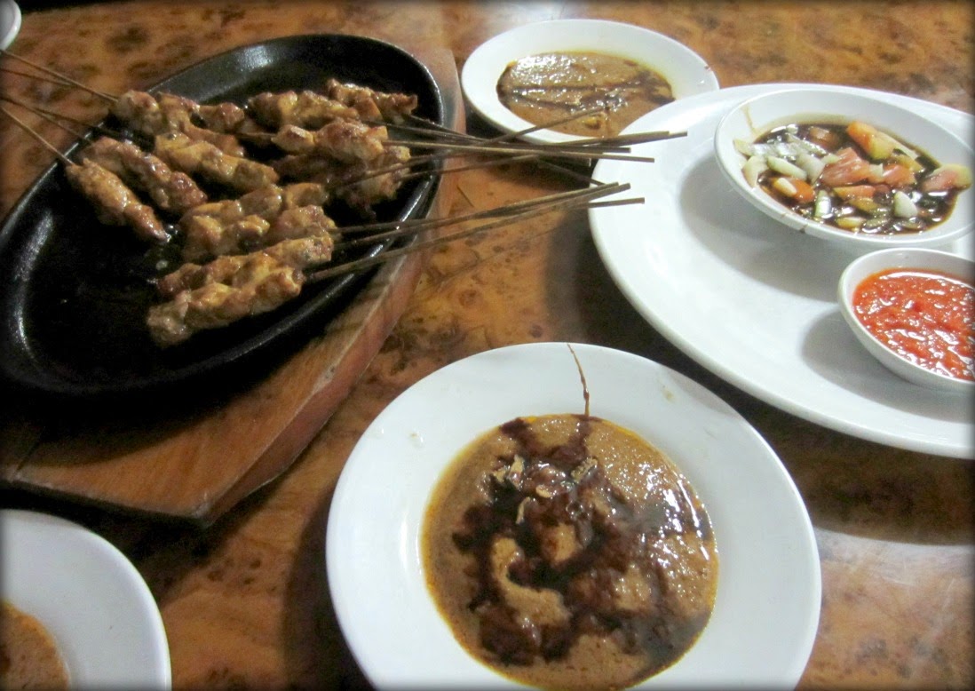 Restaurant Review: RM Bumi Aki & Rindu Alam Resto | Tigerlily's Book