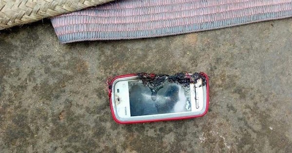 Girl, 18, is killed when her smartphone explodes while she was talking ...