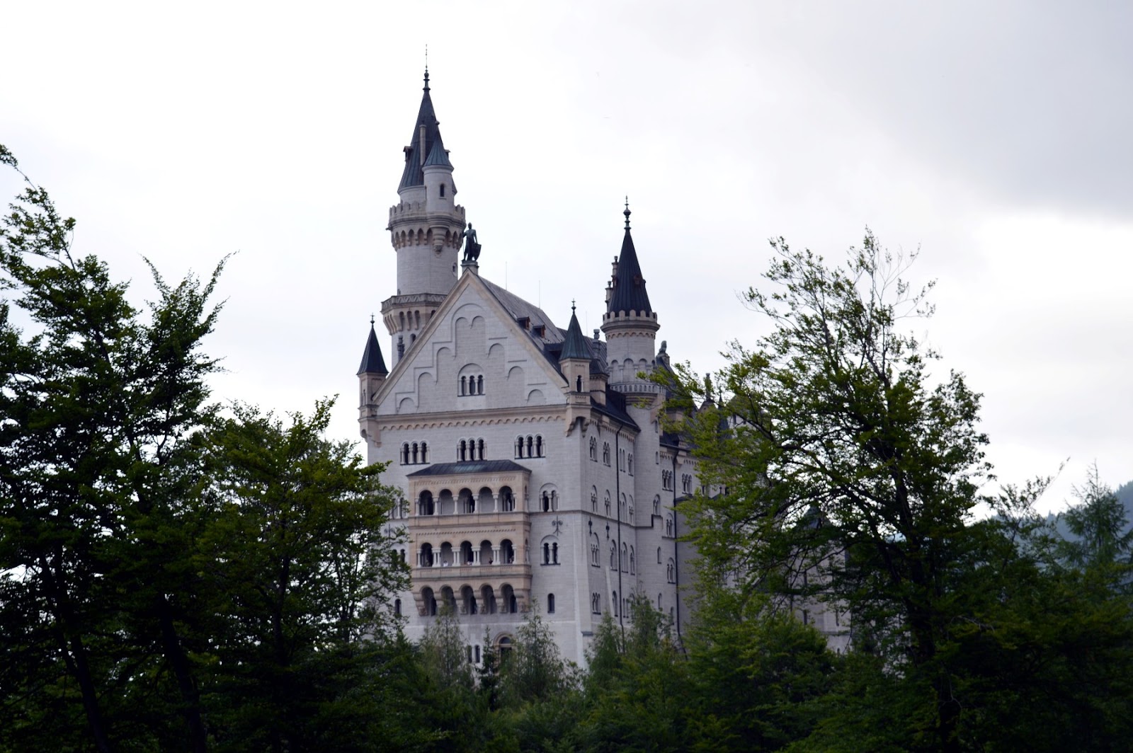 Come visitare il castello di Neuschwanstein in Baviera - Montagna di Viaggi