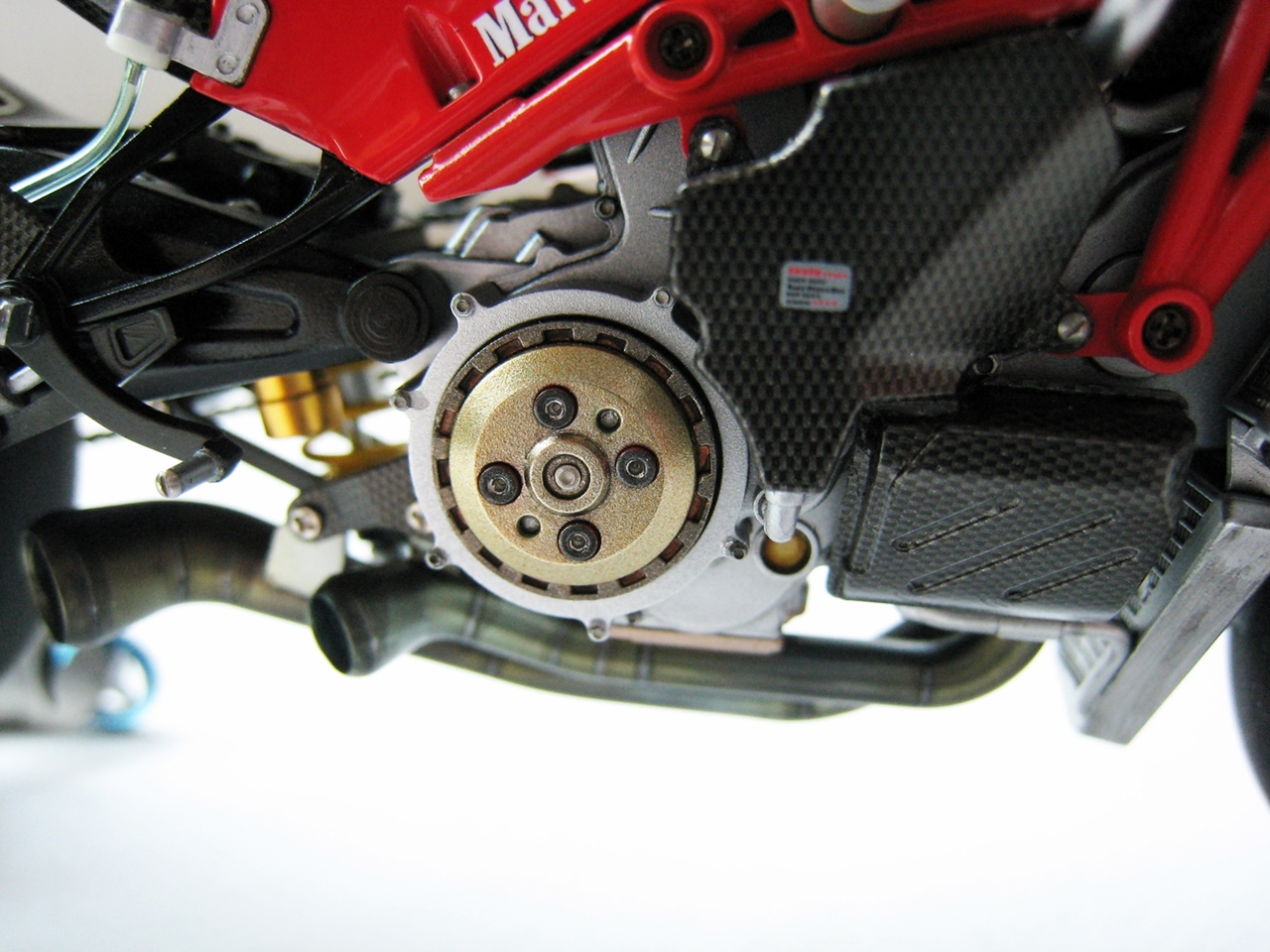 1/12的世界：DUCATI Desmosedici GP4 by 盧彥文