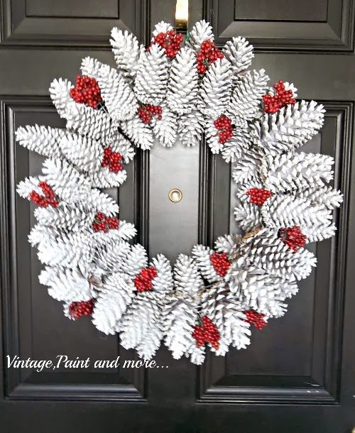 A Handmade Christmas - Wreaths | Vintage, Paint and more...