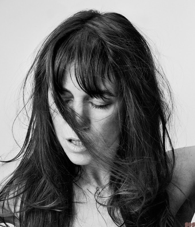 SCREEN ON SCREEN: NEW PROMO SHOTS AND STILLS FROM NYMPHOMANIAC