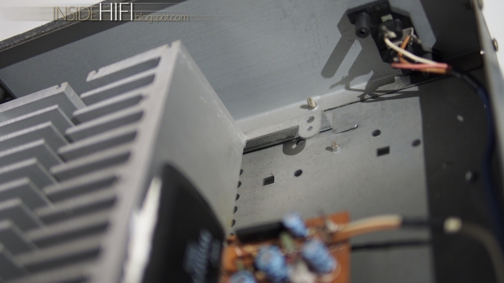 Inside Hi-Fi: Rotel RB-1000