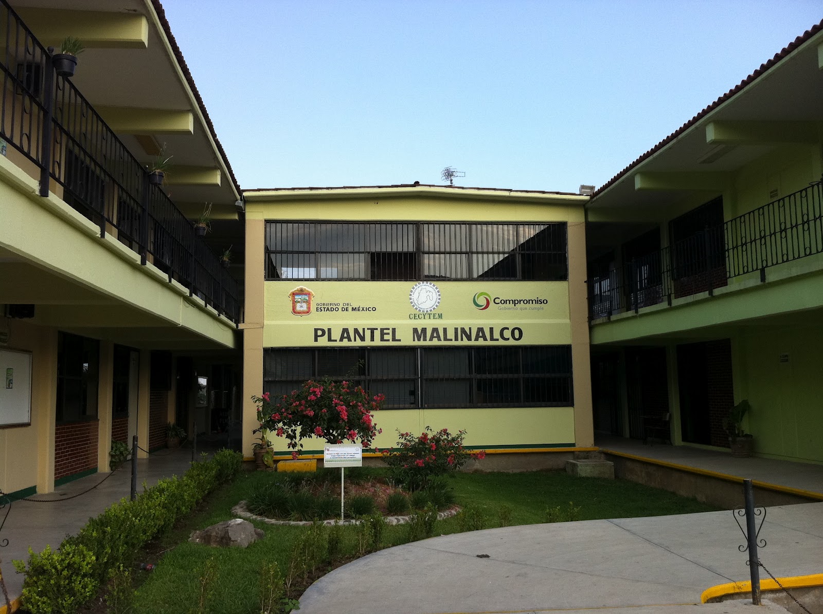 CECYTEM PLANTEL MALINALCO: 06/19/12