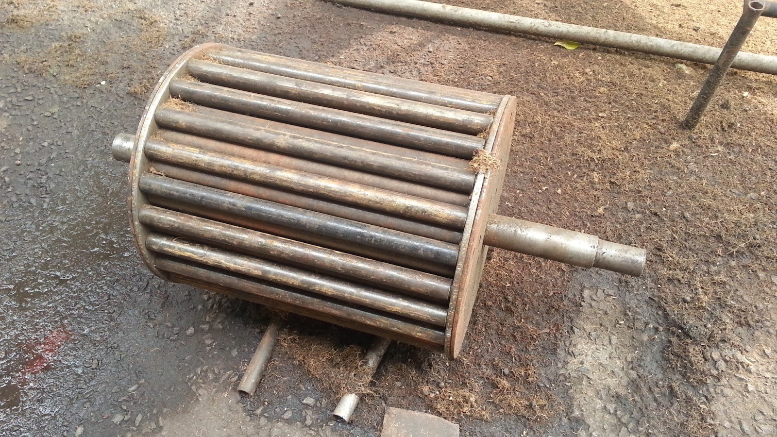 Sharing station: Depericarping station / nut and kernel plant