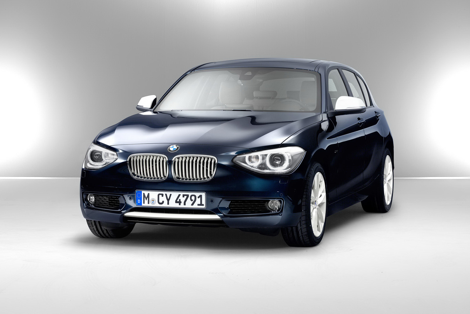 The Top Cars Ever: All-New 2012 BMW 1-Series Five-Door Hatchback Model ...
