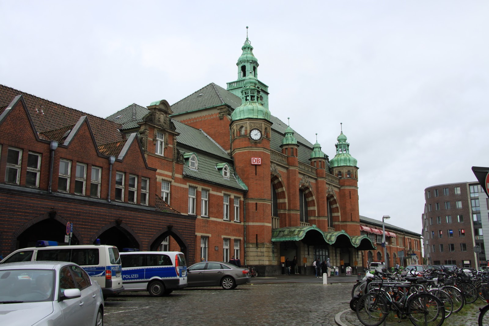 twilight-travelers-lubeck-hamburg-to-bremen