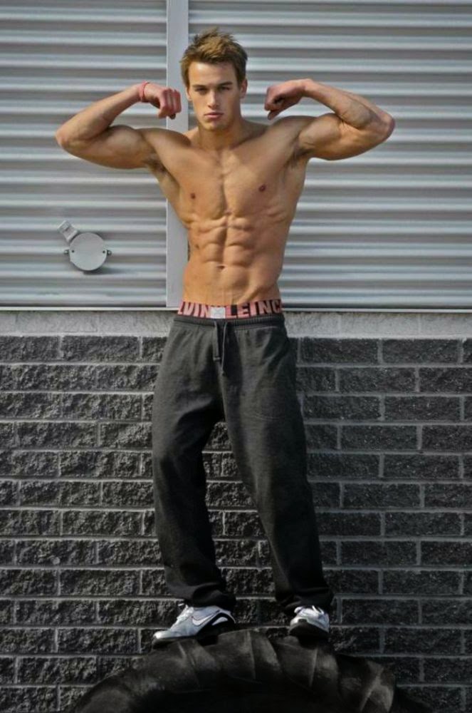 Daily Bodybuilding Motivation: SIX PACK ABS MALE MODEL MARC FITT