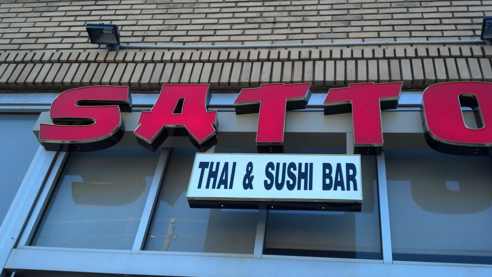 Eating around Georgia Tech: Satto