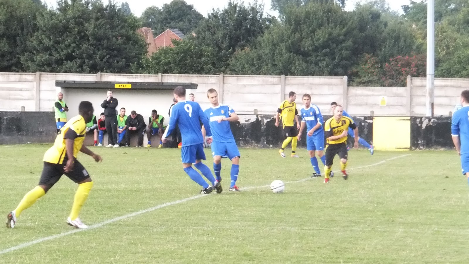 ON THE ROAD 2013-2014: Hucknall Town 2-4 Mickleover RBL