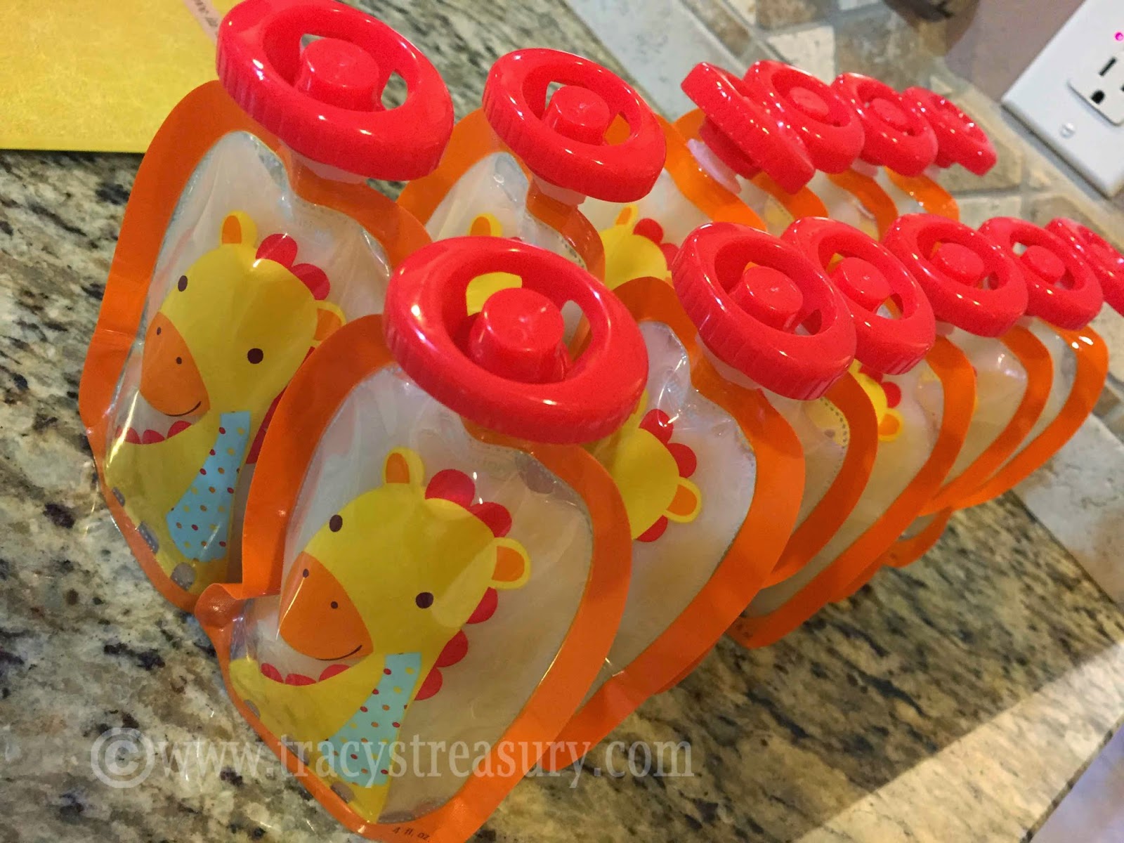 Tracy's Treasury: The Cutest Little Baby Food I Ever Saw!!!