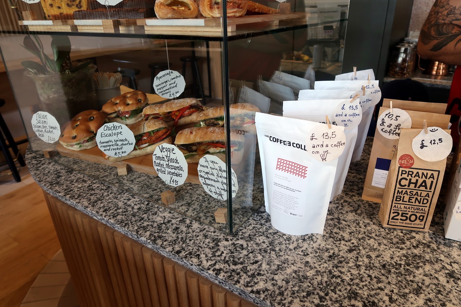 Double Skinny Macchiato: The Caffeine Chronicles: The Penny Drop, London