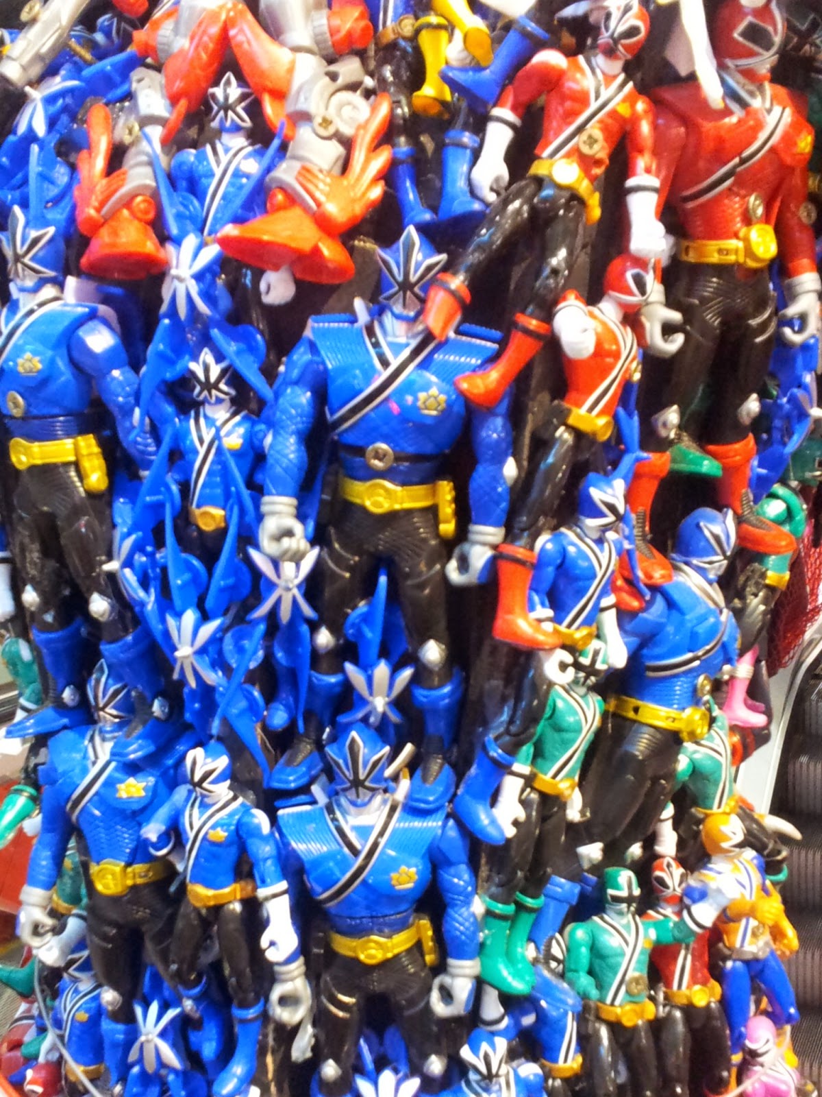 Hamleys, London - The Finest Toy Shop in the World - Diary of the Evans ...