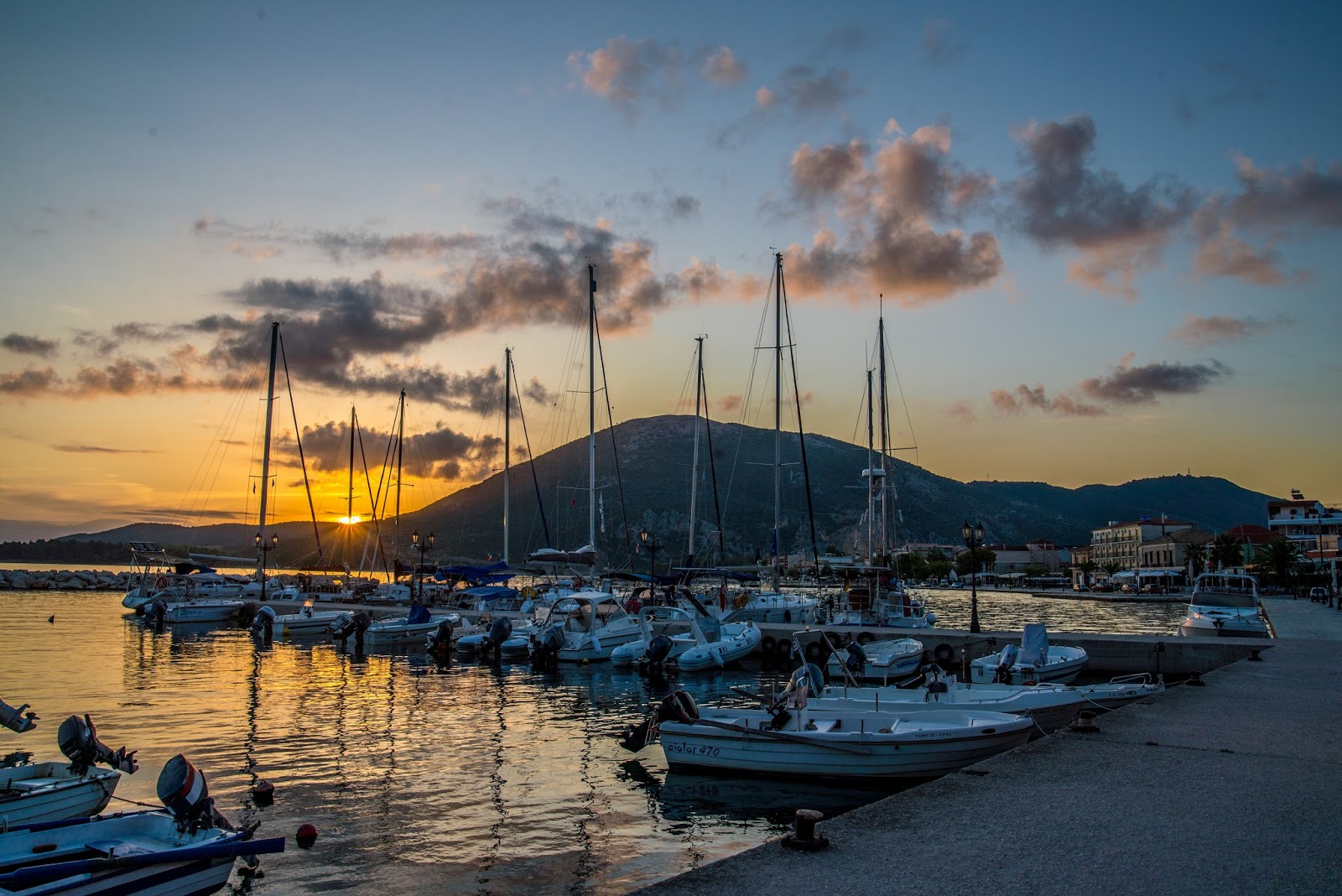 Κατούνα Νέα Ειδήσεις: ΑΠΟΛΑΥΣΤΕ ΟΜΟΡΦΙΕΣ ΑΠΟ ΔΙΑΦΟΡΑ ΜΕΡΗ ΤΟΥ ΔΗΜΟΥ ...