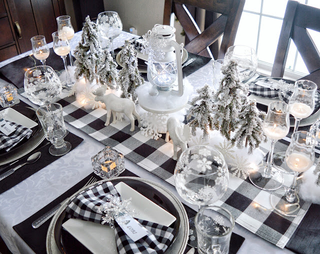 Dining Delight: Winter Vibes Tablescape