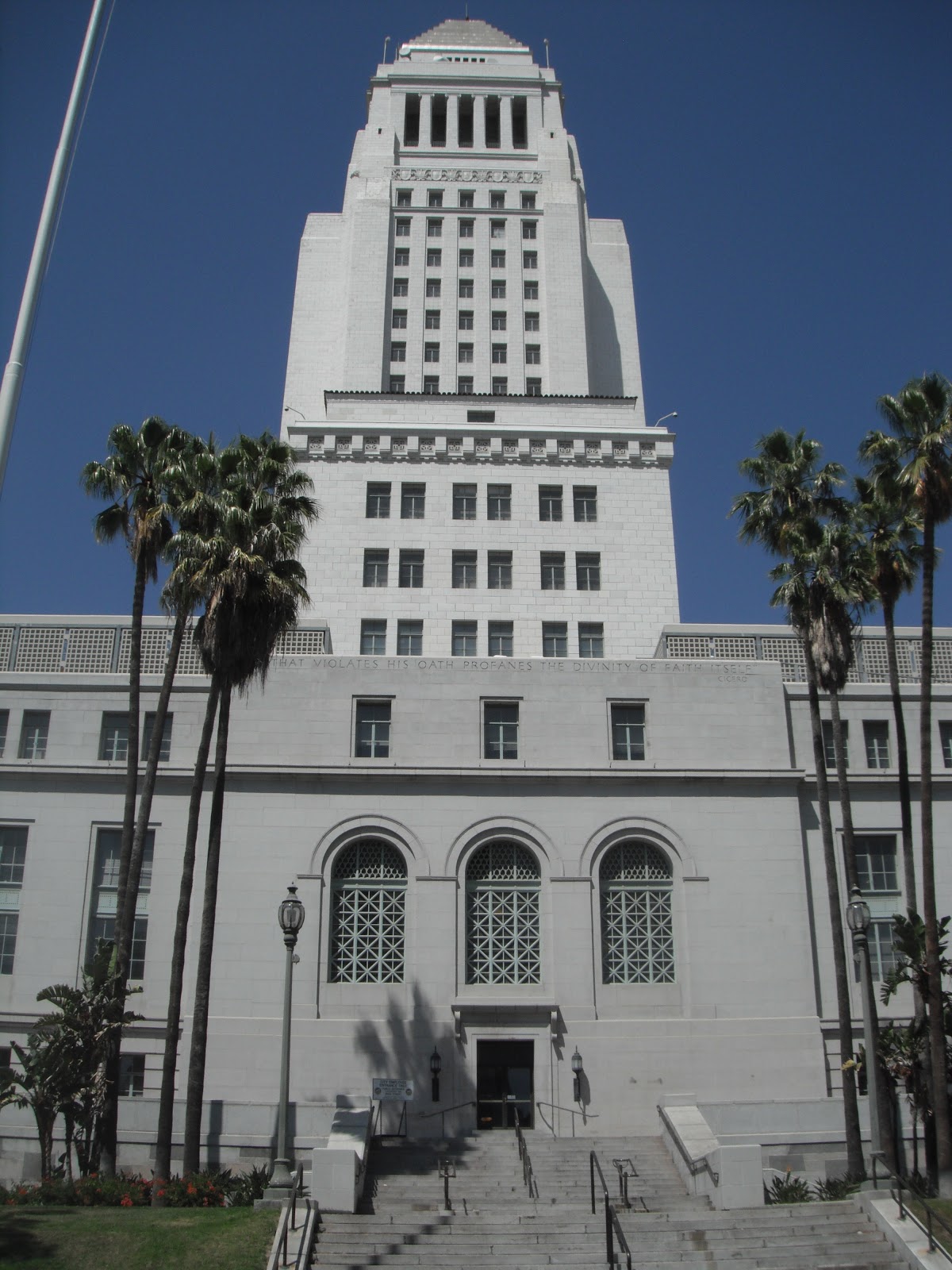 Things To Do In Los Angeles: Iconic LA: City Hall