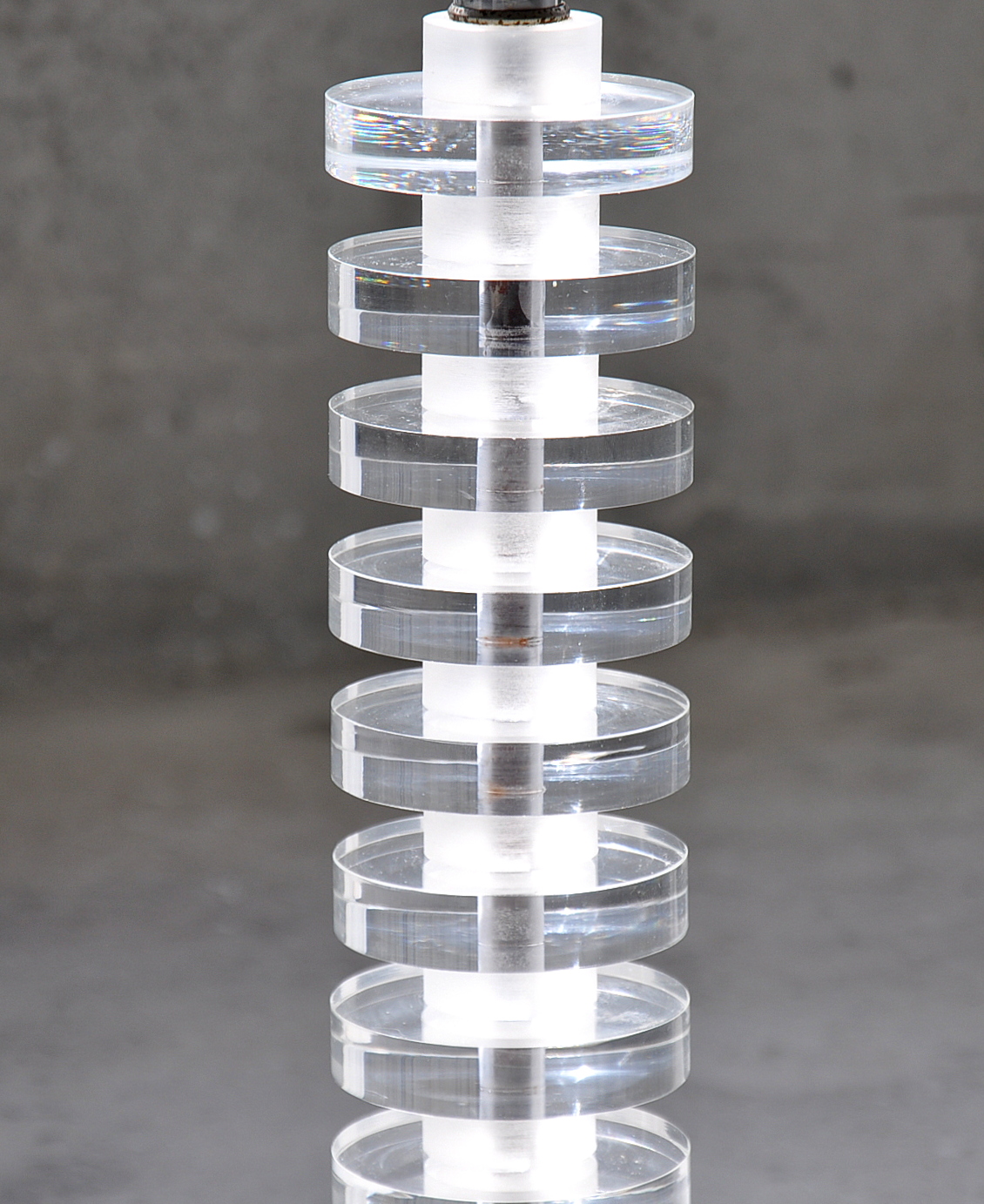 SELECT MODERN: Stacked Lucite Lamp