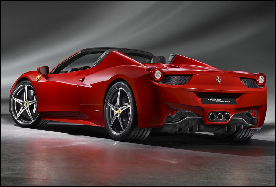 FERRARI F458 Spider