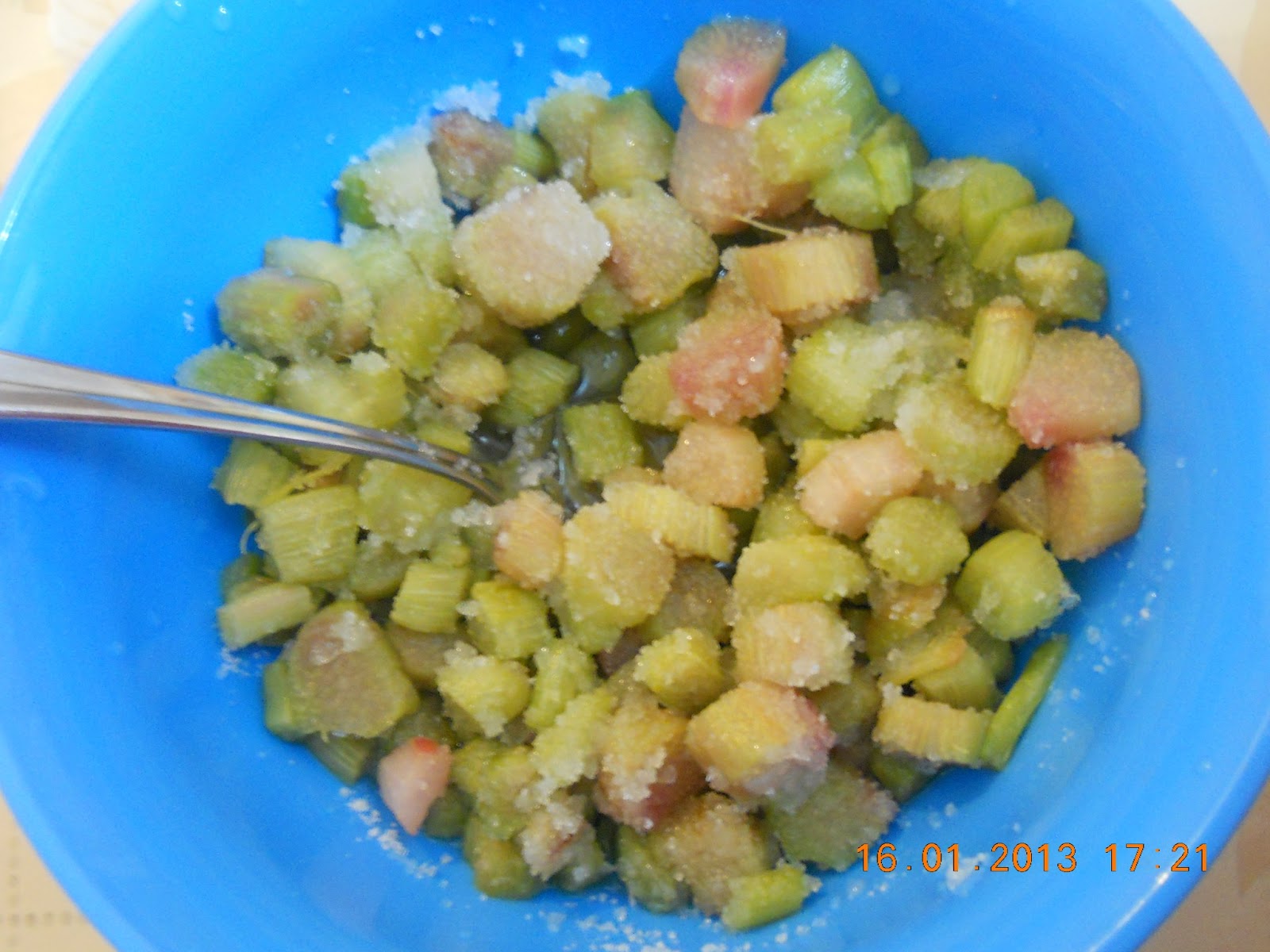 Reteta de acasa: Prajitura cu Rabarbar