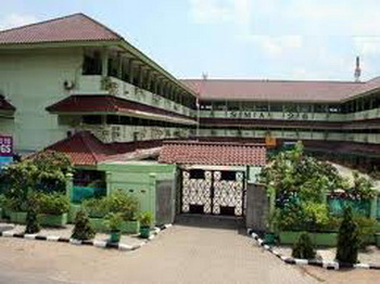 Forum Pecinta Bangunan Kuno: SMA Negeri 26 Jakarta
