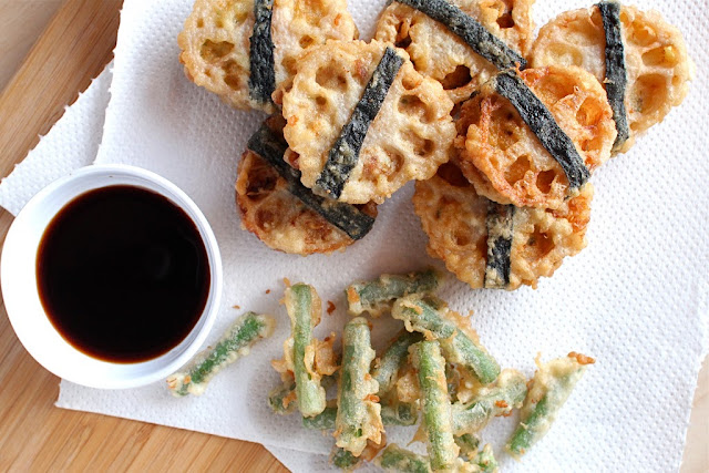 Food Endeavours of the Blue Apocalypse: Renkon Hasami Age - Deep Fried ...