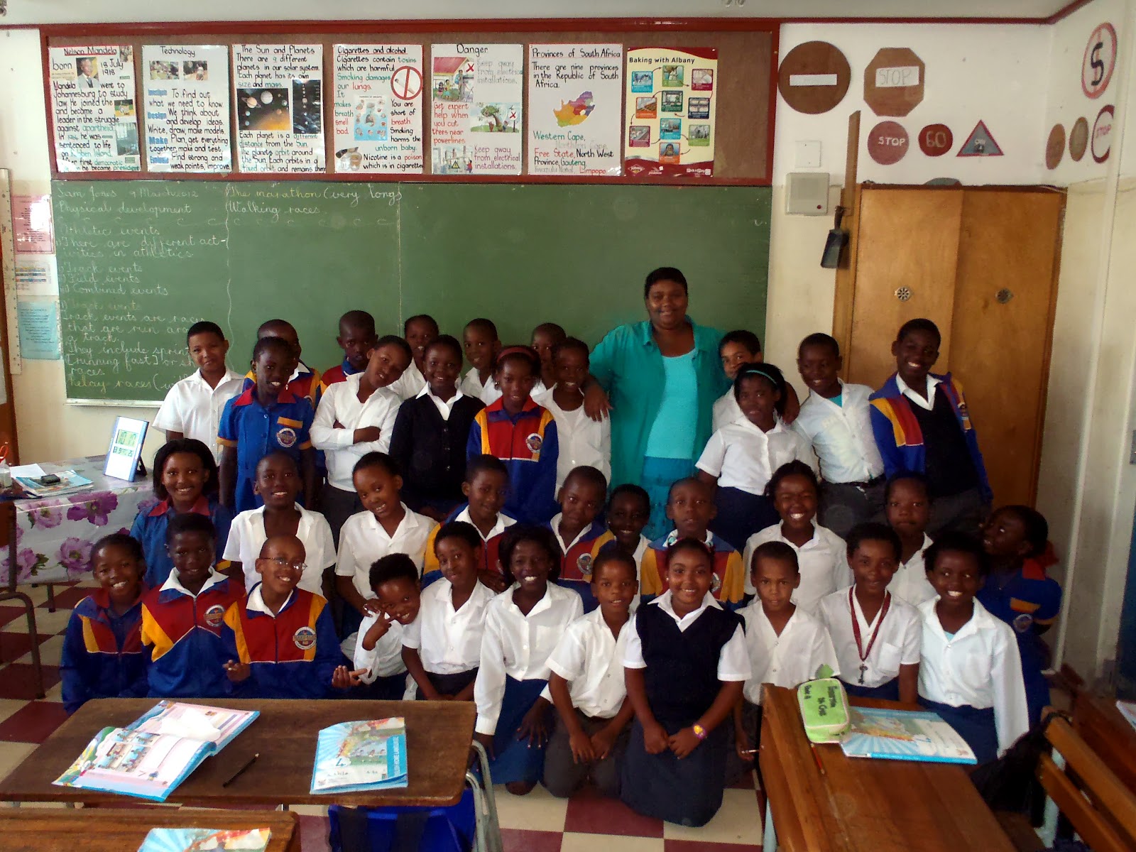 MANDALAY Primary School: Class Grade 4