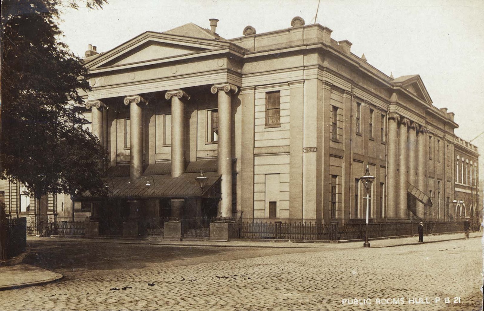 Hull History Centre: New Theatre Programmes