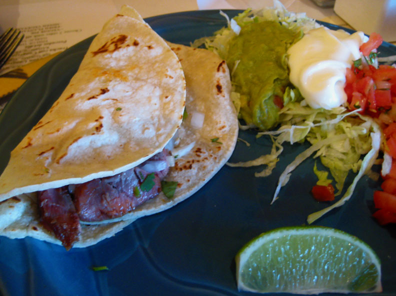 minxeats - recipes, recaps, and restaurant reviews: Mari Luna Mexican Grill