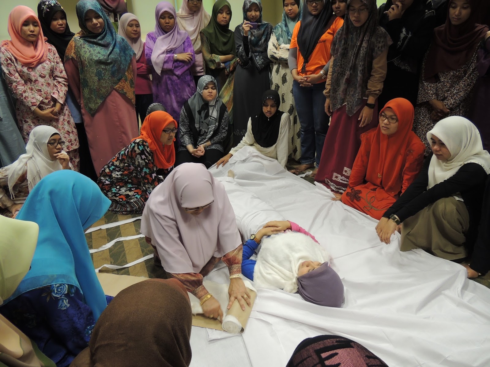 MELTECH UiTM: Kursus Pengurusan Jenazah 2013