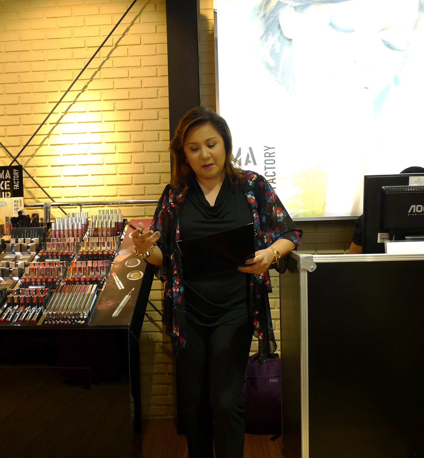 Make Up Factory: Professional Beauty Within Reach