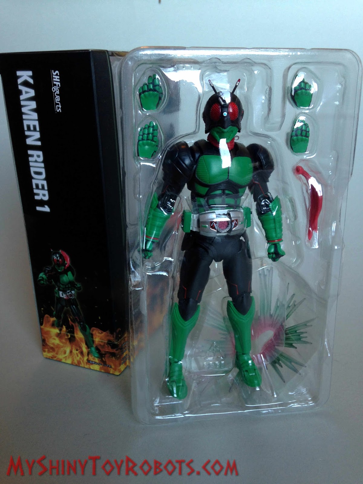 My Shiny Toy Robots: Toybox REVIEW: S.H. Figuarts Kamen Rider 1 [2016]