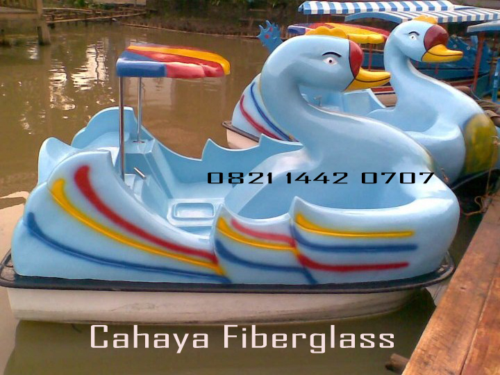 Jual sepeda air perahu bebek fiberglass harga murah - Pabrik Cahaya ...