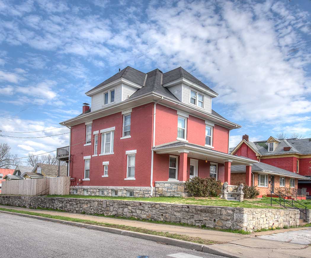 Hyperblogal: Historic Northeast Mini-Mansions Volume 4