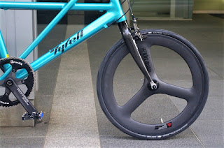 Finishing dengan Kadowaki powder coating