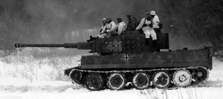 L.U.N.T.U.R.A.N_P.E.N.A: SEJARAH - Divisi ke-9 Waffen SS Panzer ...