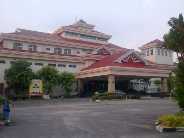 golfingbaba: Orna Golf and Country Club